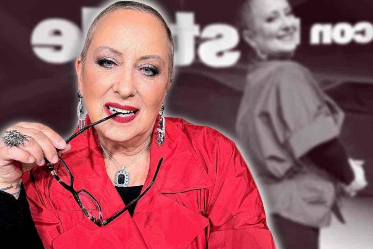 Carolyn Smith in accapatoio e costume, la svolta (sexy) della ...