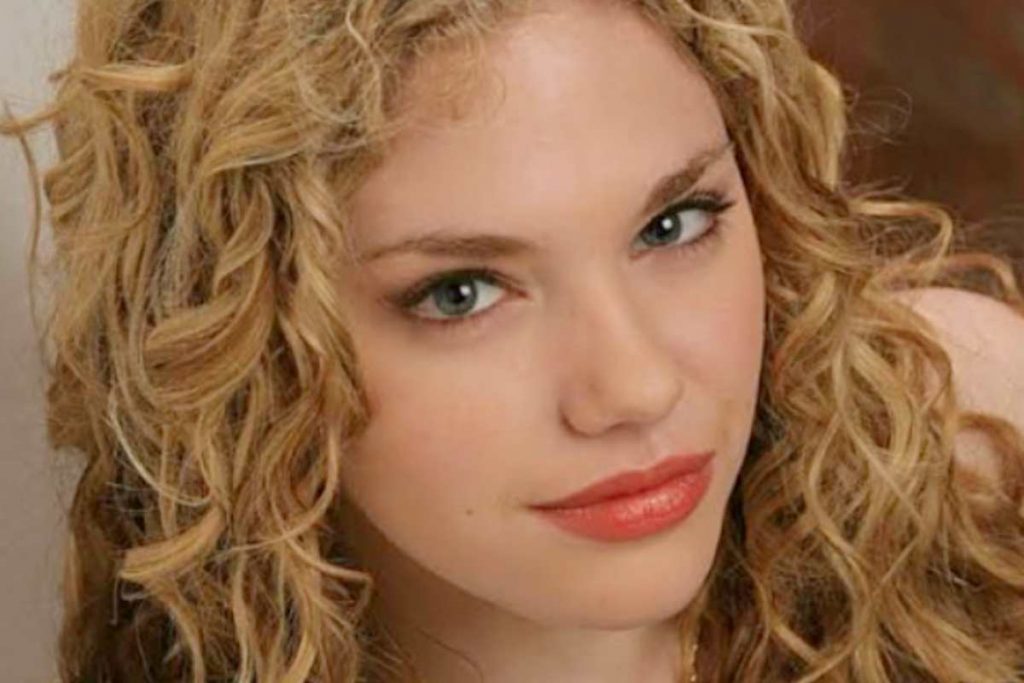 Da Beautiful alla Disney, ricordate la giovane Phoebe Forrester? Ecco ...