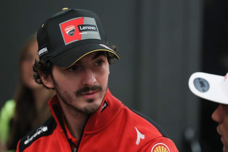 "Ignorante": Martin non ci sta e scoppia di rabbia, Bagnaia resta a ...